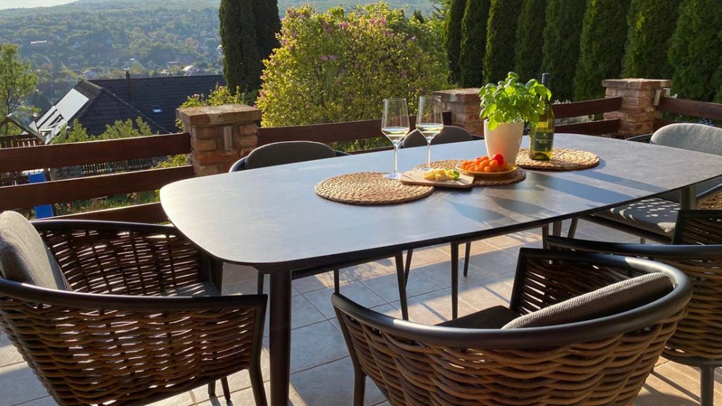 Africa Premium Outdoor Dining Set - 7 pieces luxury garden furniture ...